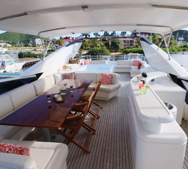 ECLIPSE Yacht Charter Details, Couach | CHARTERWORLD Luxury Superyachts